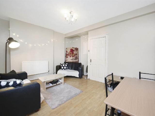 Elim Estate, Weston Street, London SE1, 3 bed flat to rent, £3,200 pcm | PrimeLocation