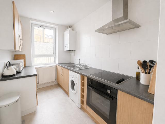 Elim Estate,, SE1