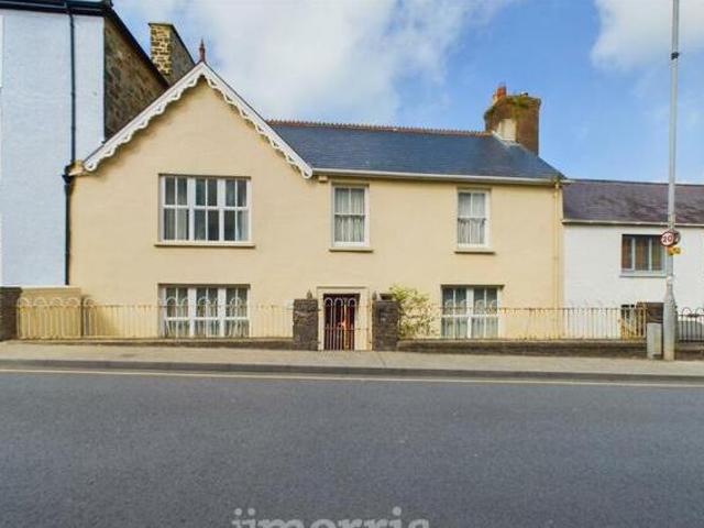 Elim Lodge, Main Street, 4 Bedroom Terraced
