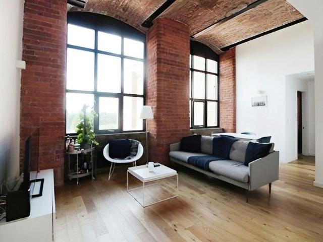 Elisabeth Gardens, Stockport SK5, 2 bed flat to rent, £1,150 pcm | PrimeLocation