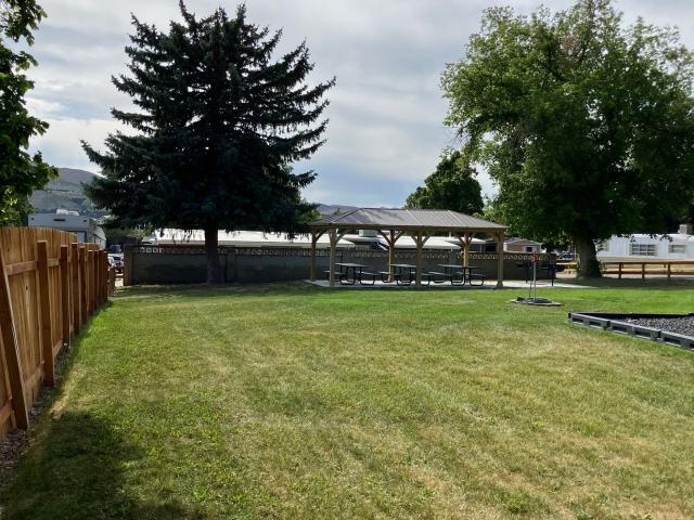 Elk Village