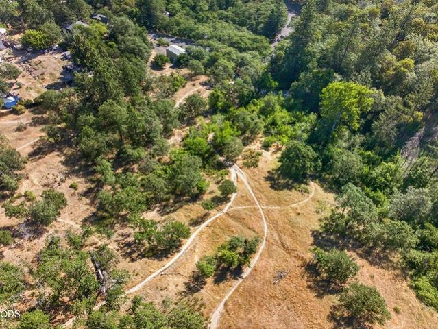 Elkader Tl 100 St, Ashland, OR 97520