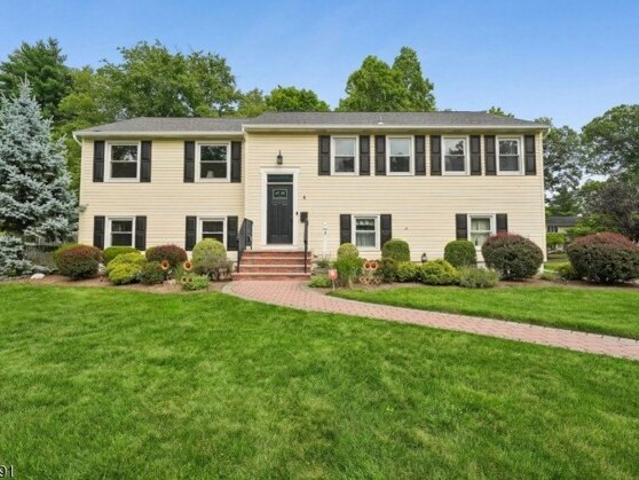 Elkin Dr, Livingston, Home For Sale