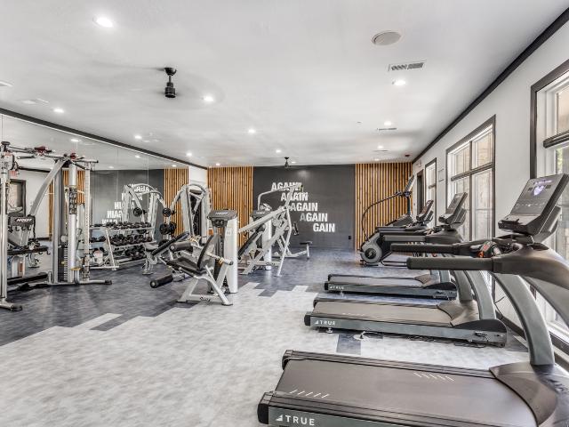 Ellwood at Lake Travis 2 Bedroom Apartment for Rent at 7655 N Fm 620 Rd, Austin, TX 78726