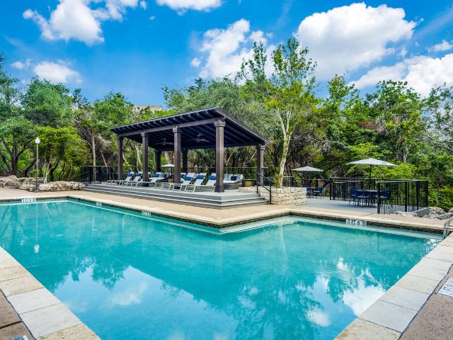 Ellwood at Lake Travis 2 Bedroom Apartment for Rent at 7655 N Fm 620 Rd, Austin, TX 78726