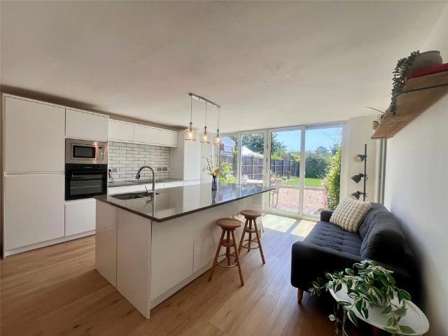 Ellacombe Road, Bristol BS30 4 bed house to rent £2,300 pcm £531 pw