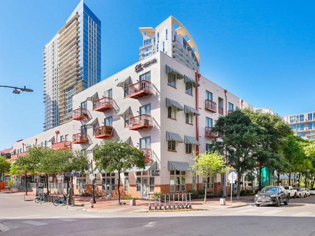Elle West Ave Studio Apartment for Rent at 300 West Ave, Austin, TX 78701 Downtown Austin