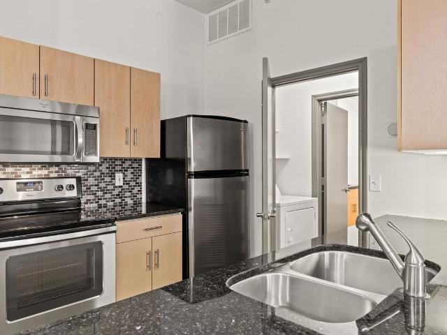 Elle West Ave 1 Bedroom Apartment for Rent at 300 West Ave, Austin, TX 78701 Downtown Austin