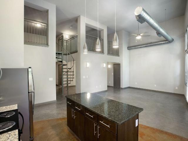 Elle West Ave 1 Bedroom Apartment for Rent at 300 West Ave, Austin, TX 78701 Downtown Austin