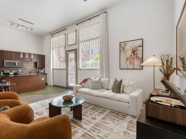 Elle West Ave 1 Bedroom Apartment for Rent at 300 West Ave, Austin, TX 78701 Downtown Austin