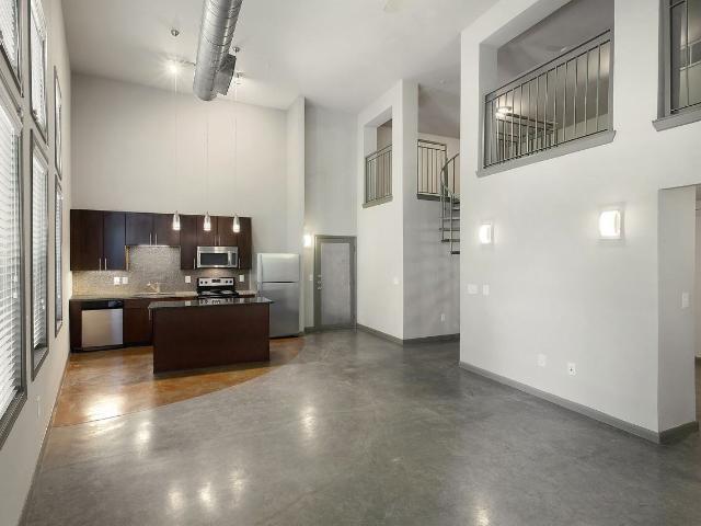 Elle West Ave 2 Bedroom Apartment for Rent at 300 West Ave, Austin, TX 78701 Downtown Austin