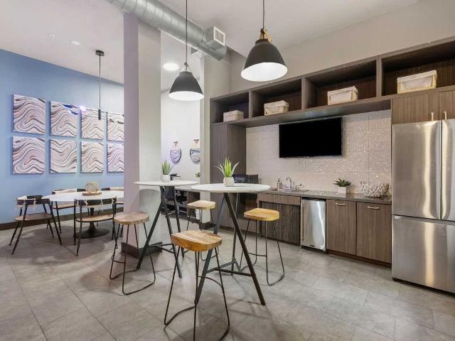 Elle West Ave 2 Bedroom Apartment for Rent at 300 West Ave, Austin, TX 78701 Downtown Austin