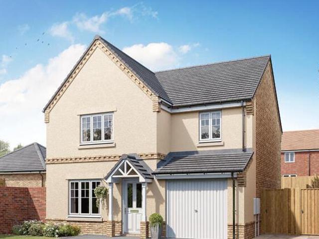 Ellen Aldous Avenue, Hadleigh, 4 Bedroom Detached