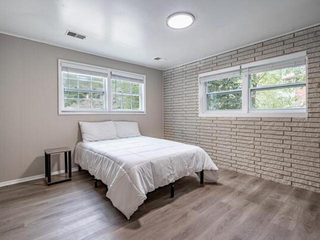 Ellenwood Living: Comfort and Style