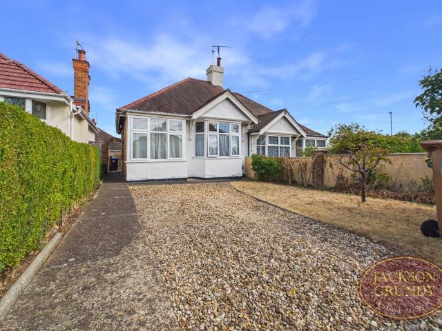 Ellesmere Avenue, Duston NN5, 2 bed terraced house to rent, £1,100 pcm | PrimeLocation