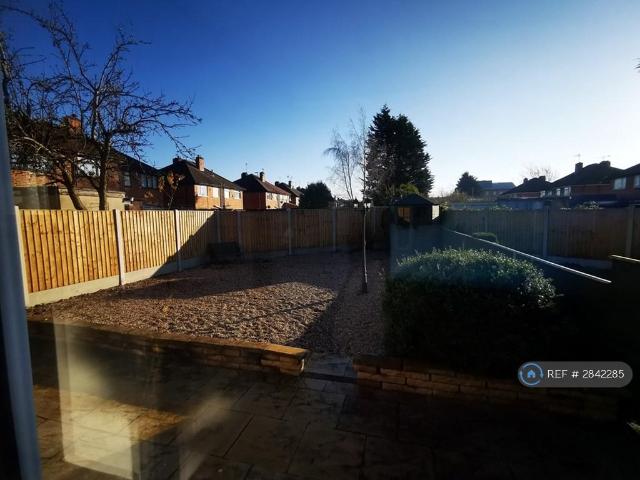 Ellesmere Avenue, Derby, DE24 2 bed semi detached house to rent £1,020 pcm £235 pw