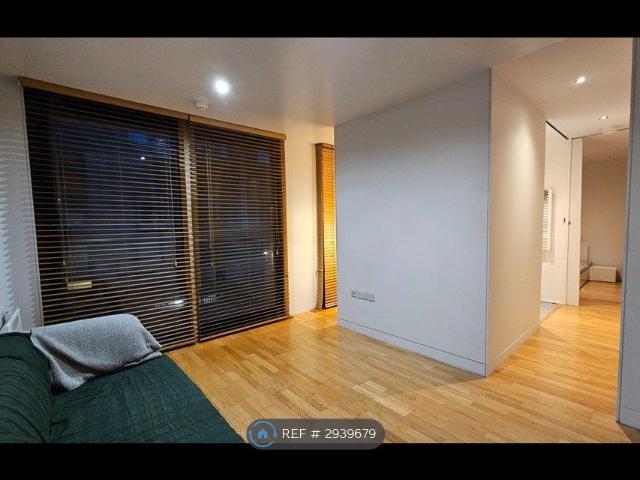 Ellesmere Street, Manchester M15, 1 bed flat to rent, £950 pcm | PrimeLocation