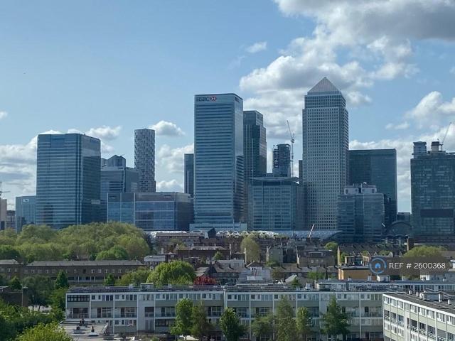 Ellesmere Street, London, E14 2 bed flat to rent £2,100 pcm £485 pw