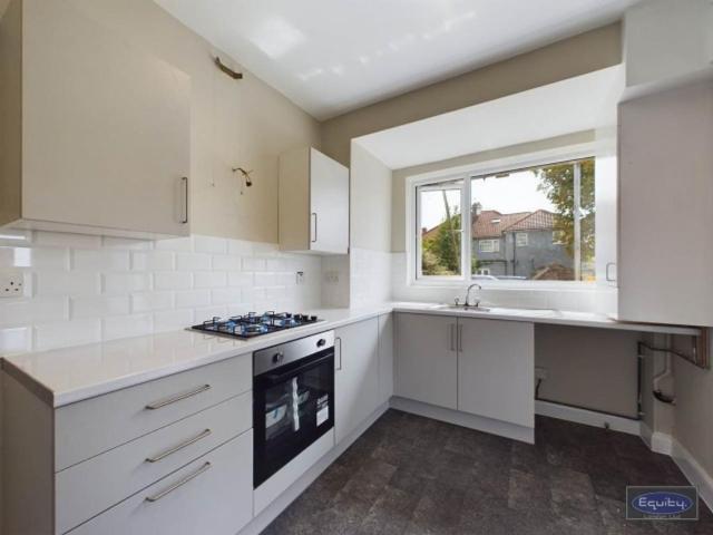 Ellesmere Road, London, NW10 3 bed semi detached house to rent £2,900 pcm £669 pw