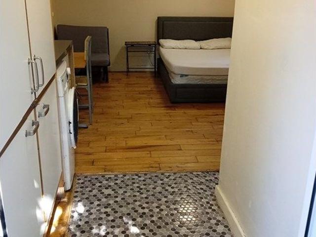 Ellesmere Road, London W4, Studio to rent, £1,300 pcm | PrimeLocation