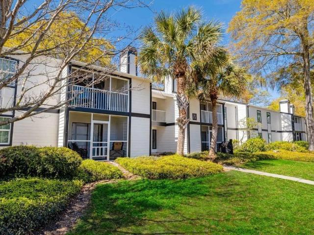 Eller Mount Pleasant 2 Bedroom Apartment for Rent at 1054 Anna Knapp Blvd, Mount Pleasant, SC 29464