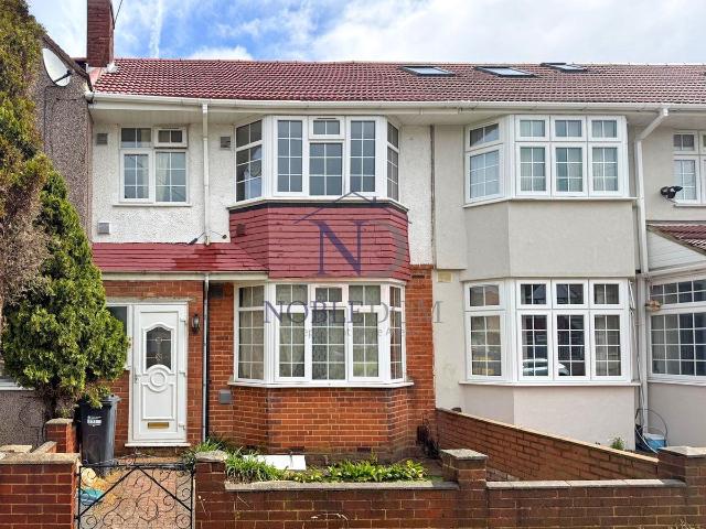 Ellerdine Road, Hounslow TW3, 3 bed terraced house to rent, £2,600 pcm | PrimeLocation