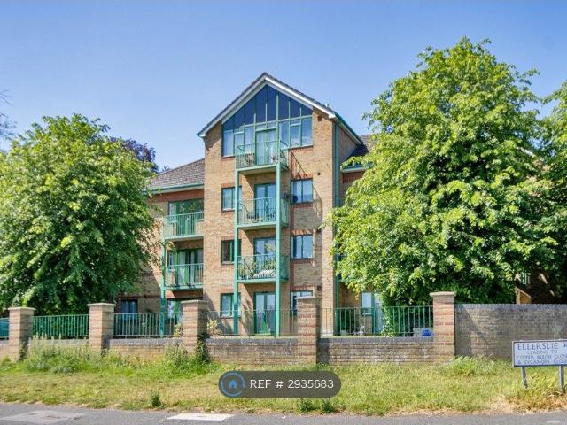 Ellerslie Court, Gravesend DA12, 2 bed flat to rent, £1,300 pcm | PrimeLocation