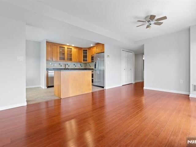 Ellery Ct Unit K, Edgewater, Condo For Sale