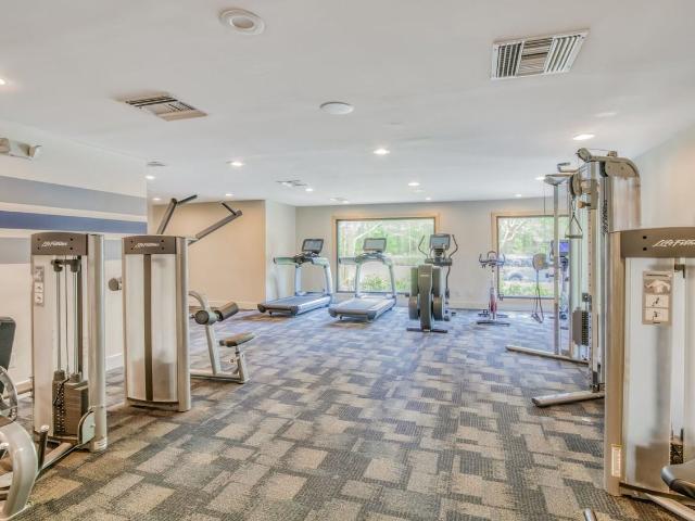 Ellevate North Charleston 1 Bedroom Apartment for Rent at 2225 Greenridge Rd, North Charleston, SC 29406