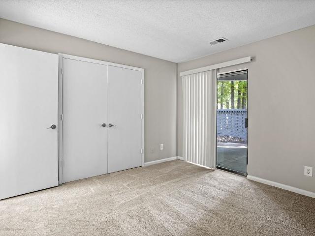 Ellevate North Charleston 1 Bedroom Apartment for Rent at 2225 Greenridge Rd, North Charleston, SC 29406