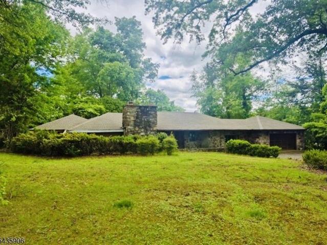 Ellicott Ln, Wayne, Home For Sale