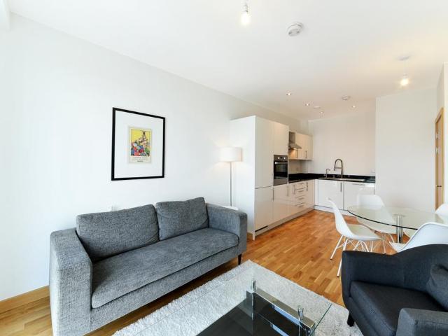 Elliott Lodge, 7 Cyrus Field Street. 1 bed flat to rent £1,907 pcm £440 pw