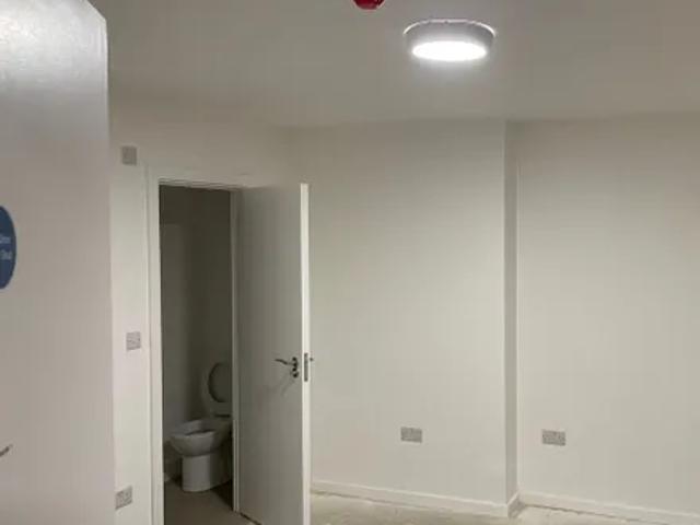 Elliott Close, London, HA9 8HF, United Kingdom | Room for rent #168156009 | Rentberry