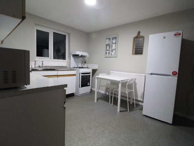 Elliott Close, Preston PR1, 2 bed flat to rent, £795 pcm | PrimeLocation