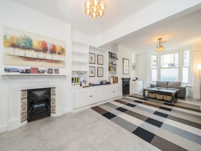 Elliott Road, Chiswick, W4, London