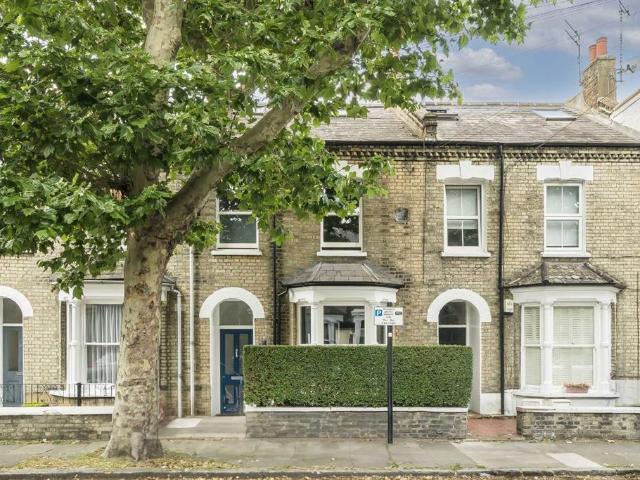 Elliott Road, London W4 5 bed house to rent £8,750 pcm £2,019 pw
