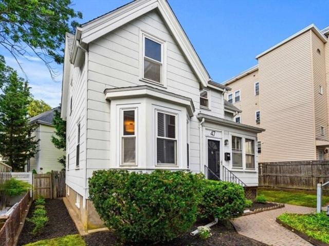 Elliott St, Beverly, Home For Sale