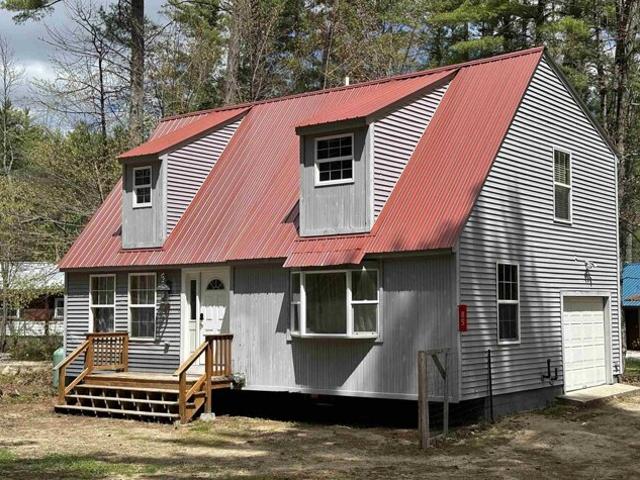 Elliot Ln, Tamworth, Home For Sale