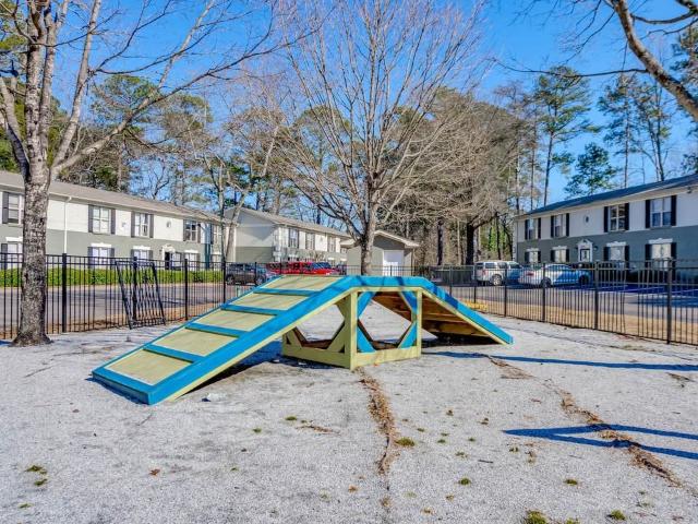 Elliot Norcross 2 Bedroom Apartment for Rent at 1355 Graves Rd, Norcross, GA 30093