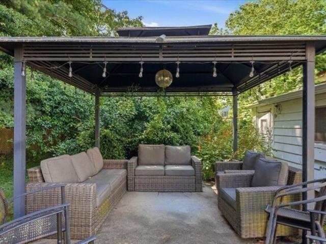 Elliot St, New Bedford, Home For Sale