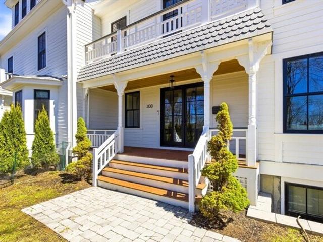 Elliot St Unit,newton, Condo For Sale