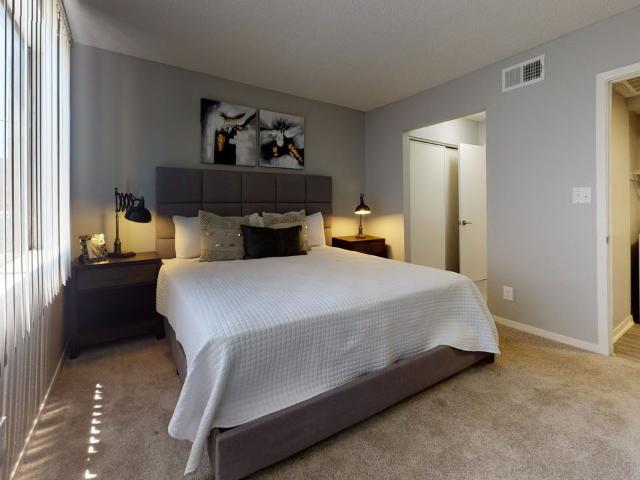Elliot Windsprint 2 Bedroom Apartment for Rent at 2305 Windsprint Way, Arlington, TX 76014