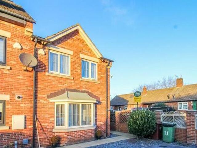 Elliotsdale Street, Featherstone, 3 Bedroom House