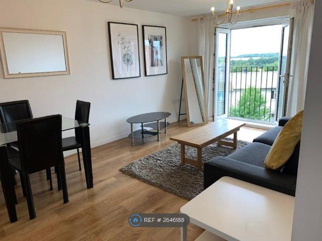 Ellington Court, Oxford OX3, 2 bed flat to rent, £1,750 pcm | PrimeLocation