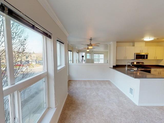 Ellington at Bellevue 2 Bedroom Apartment for Rent at 11200 Ne 11th St, Bellevue, WA 98004 Downtown Bellevue