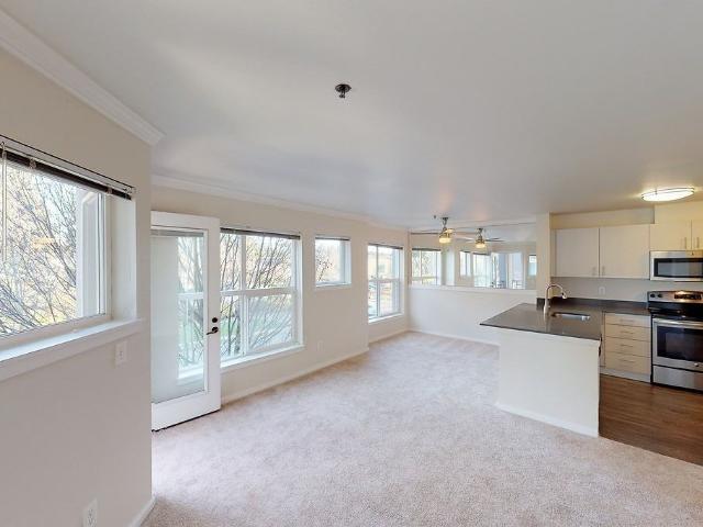 Ellington at Bellevue 2 Bedroom Apartment for Rent at 11200 Ne 11th St, Bellevue, WA 98004 Downtown Bellevue