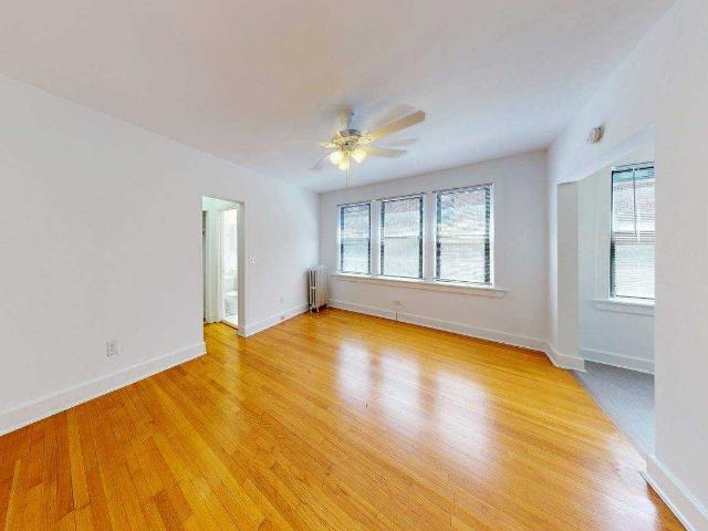 Ellis Court 1 Bedroom Apartment for Rent at 5301 S Ellis Ave, Chicago, IL 60615 Hyde Park