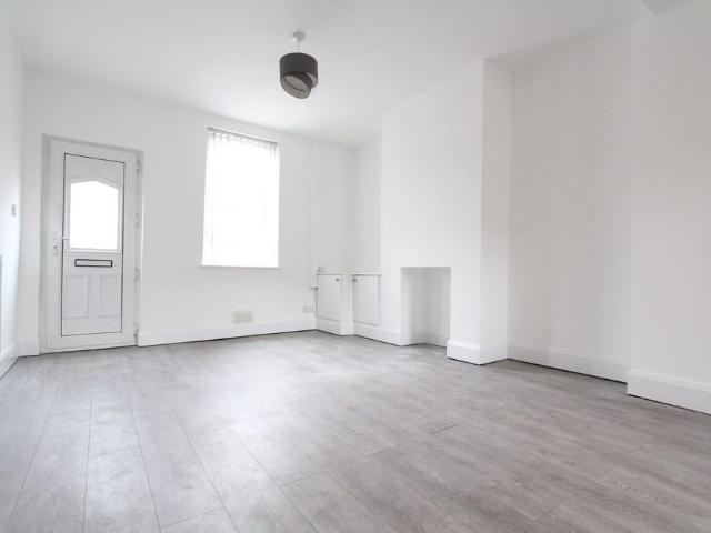 Ellis Street, Brinsworth, S60