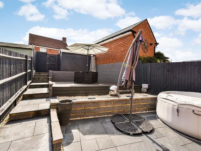 Ellisons Crescent, Waterlooville PO7, 3 bed terraced house to rent, £1,600 pcm | PrimeLocation
