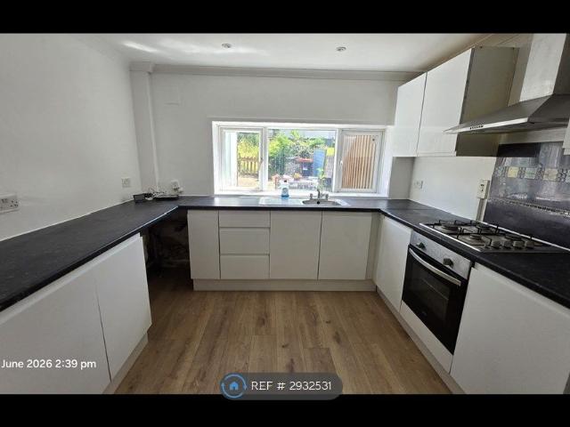Ellisgill Court, Milton Keynes MK13, 3 bed terraced house to rent, £1,595 pcm | PrimeLocation